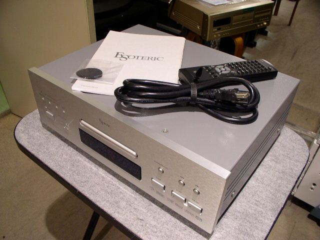 DV-30s ESOTERIC - 中古オーディオ 高価買取・販売 ハイファイ堂
