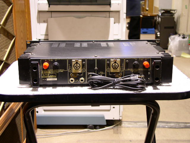 P2050 YAMAHA - 中古オーディオ 高価買取・販売 ハイファイ堂