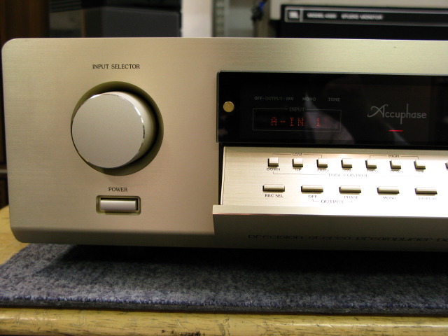 DC-300 Accuphase - 中古オーディオ 高価買取・販売 ハイファイ堂