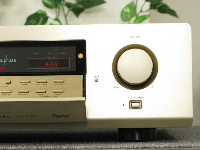 DC-300 Accuphase - 中古オーディオ 高価買取・販売 ハイファイ堂