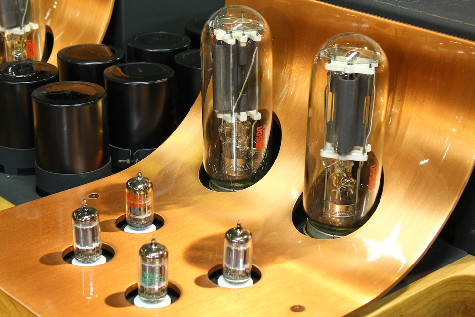 845 ABSOLUTE UNISON RESEARCH - 中古オーディオ 高価買取・販売 ハイファイ堂