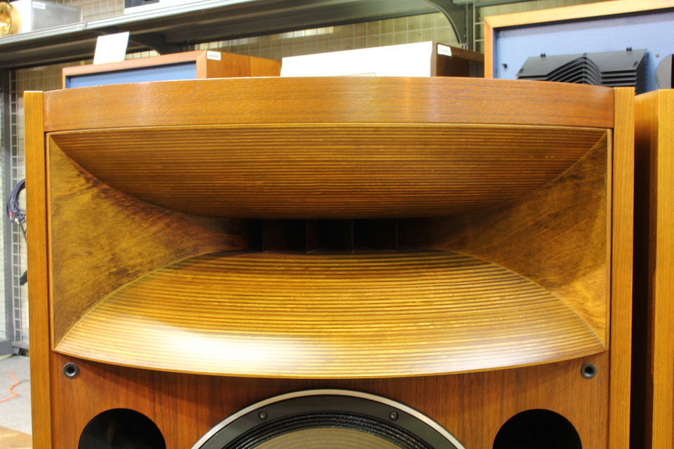 model 2402 EXCLUSIVE - 中古オーディオ 高価買取・販売 ハイファイ堂