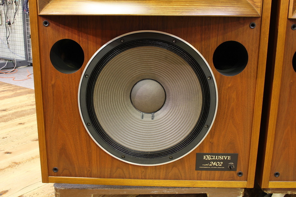 model 2402 EXCLUSIVE - 中古オーディオ 高価買取・販売 ハイファイ堂