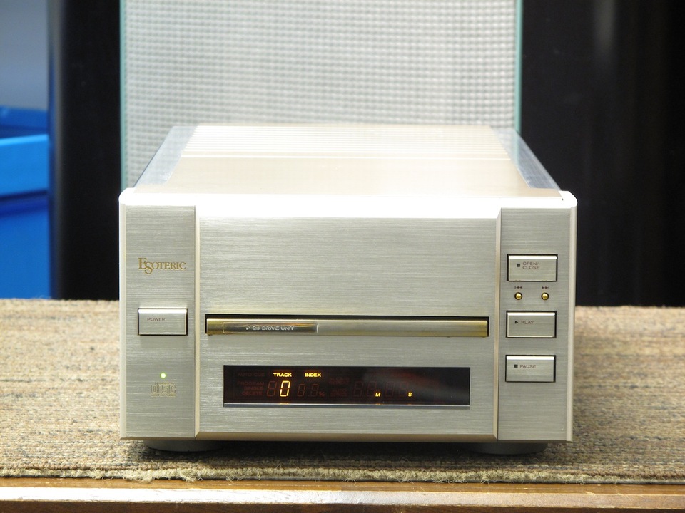 P-2s ESOTERIC - 中古オーディオ 高価買取・販売 ハイファイ堂