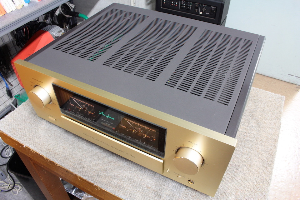 E-560 Accuphase - 中古オーディオ 高価買取・販売 ハイファイ堂
