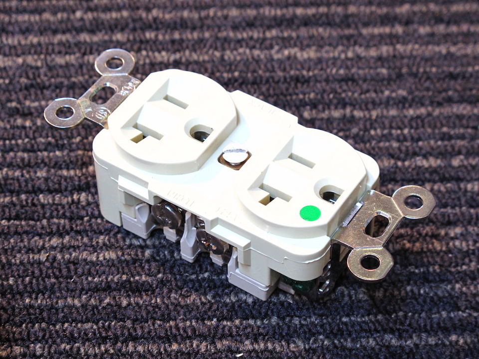 HBL8300I HUBBELL - 中古オーディオ 高価買取・販売 ハイファイ堂