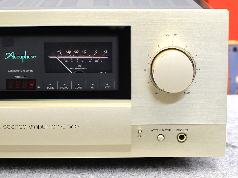 E-560 Accuphase - 中古オーディオ 高価買取・販売 ハイファイ堂
