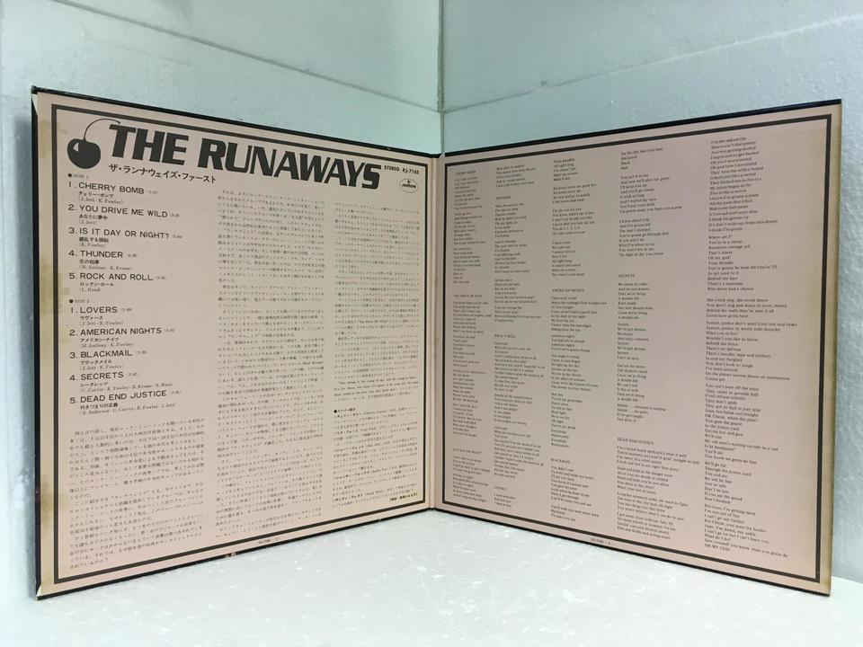 THE RUNAWAYS (FIRST ALBUM) THE RUNAWAYS - 中古オーディオ 高価買取・販売 ハイファイ堂