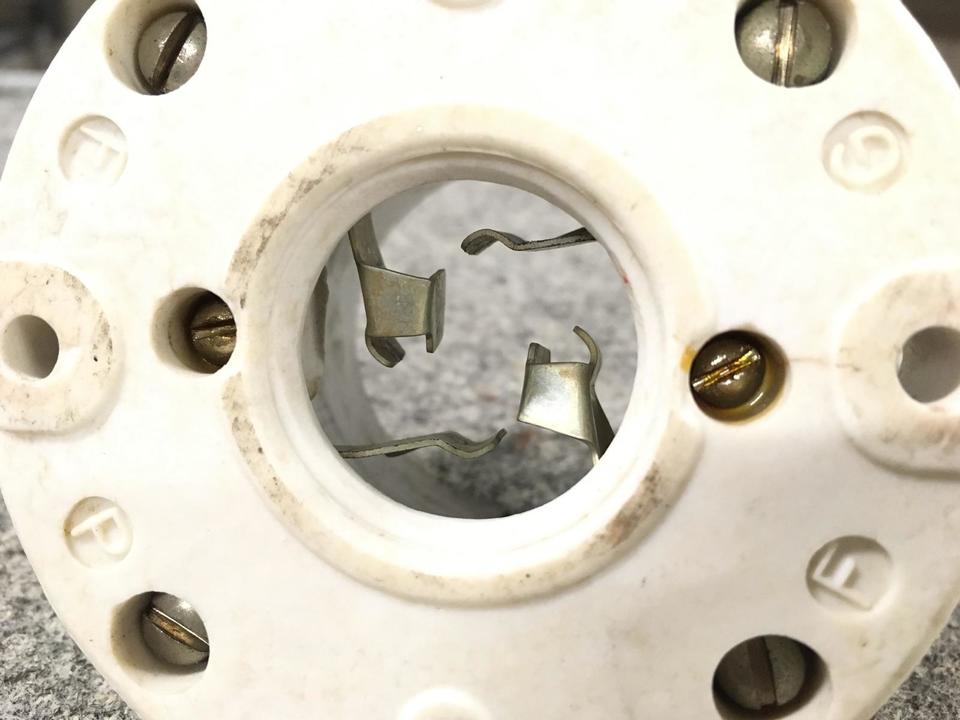 TUBE SOCKET For 211/845 E.F.JOHNSON - 中古オーディオ 高価買取・販売 ハイファイ堂