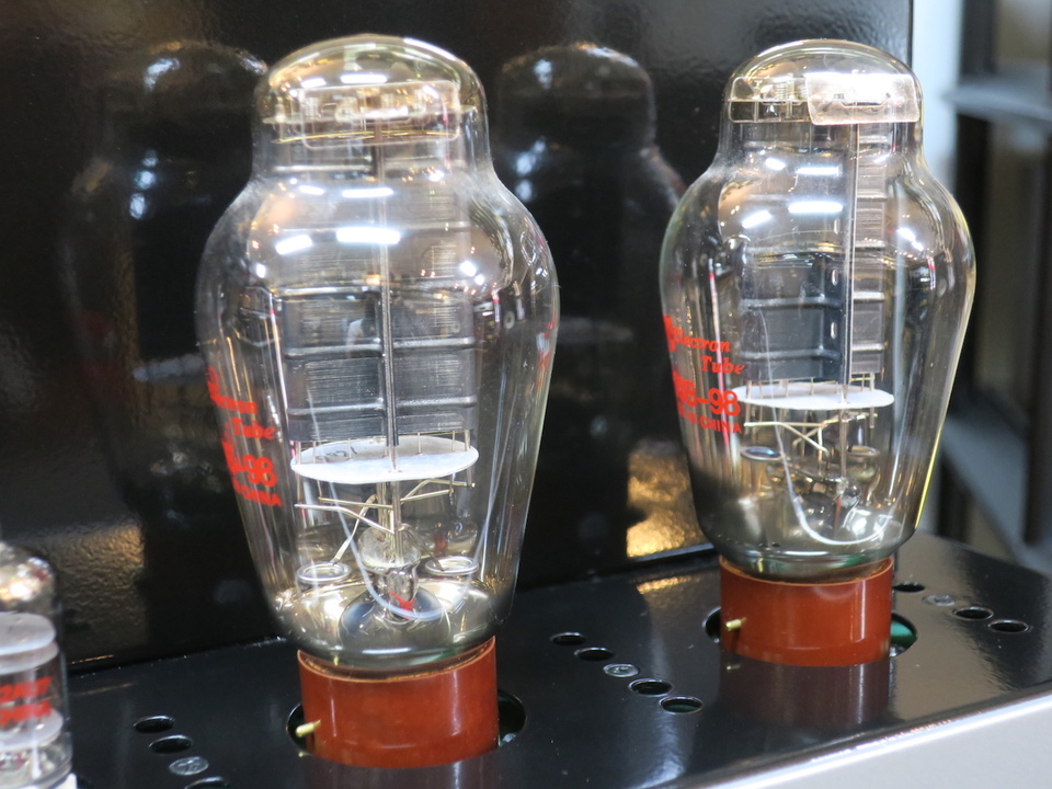 Model 8-300B Softone - 中古オーディオ 高価買取・販売 ハイファイ堂