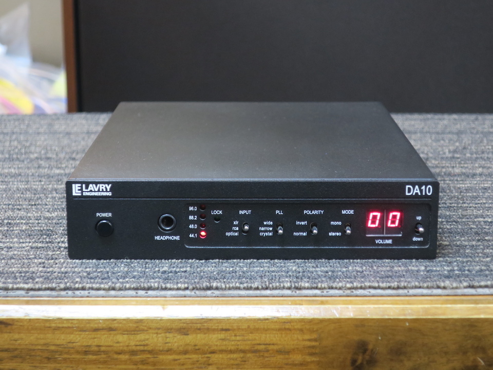 Lavry Black DA10 LAVRY ENGINEERING - 中古オーディオ 高価買取・販売 ハイファイ堂