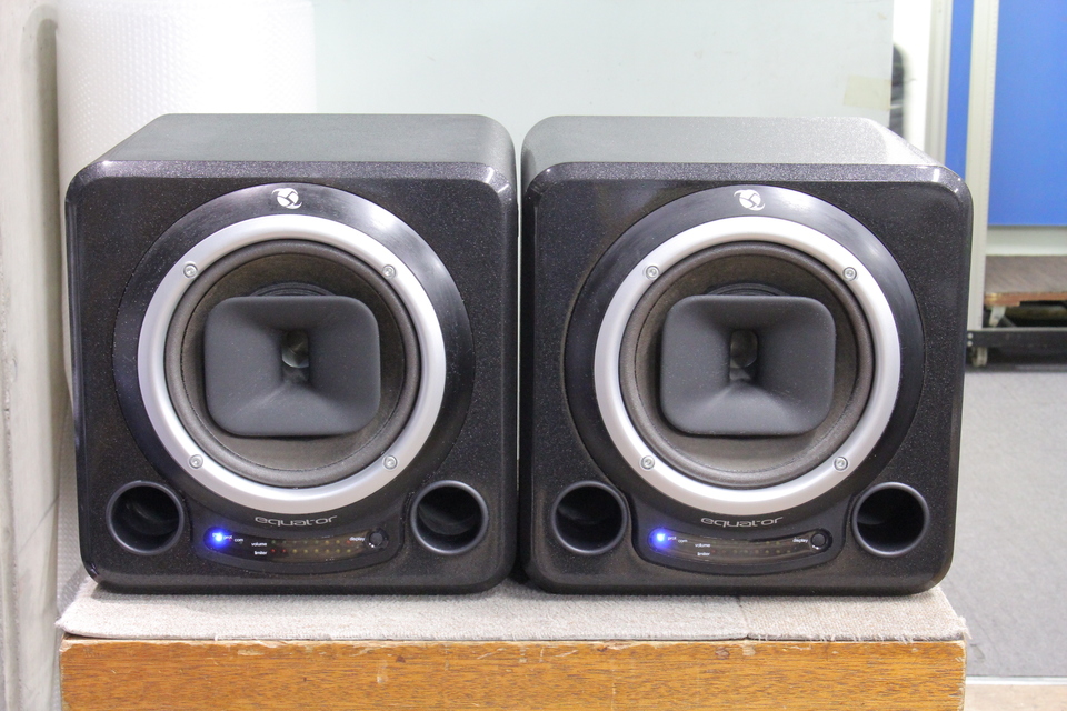 Q8 EQUATOR AUDIO RESEARCH - 中古オーディオ 高価買取・販売 ハイファイ堂