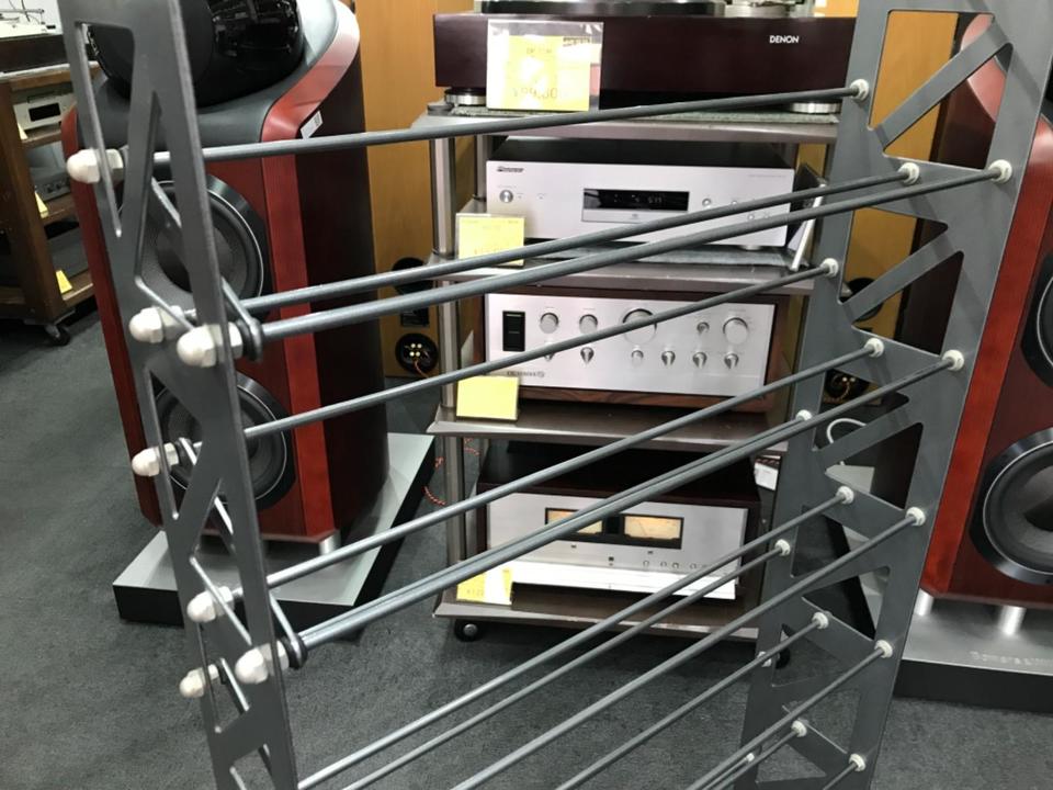 CD Floor Rack 600 BOLTZ - 中古オーディオ 高価買取・販売 ハイファイ堂