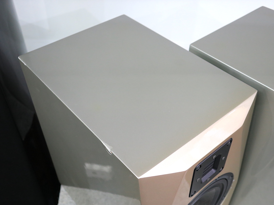 HM2 ADAM AUDIO - 中古オーディオ 高価買取・販売 ハイファイ堂