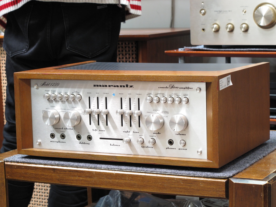 Model 1250 marantz - 中古オーディオ 高価買取・販売 ハイファイ堂