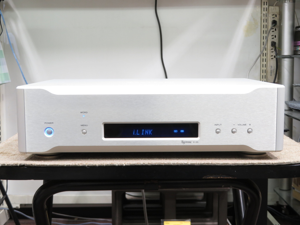 D-05 ESOTERIC - 中古オーディオ 高価買取・販売 ハイファイ堂