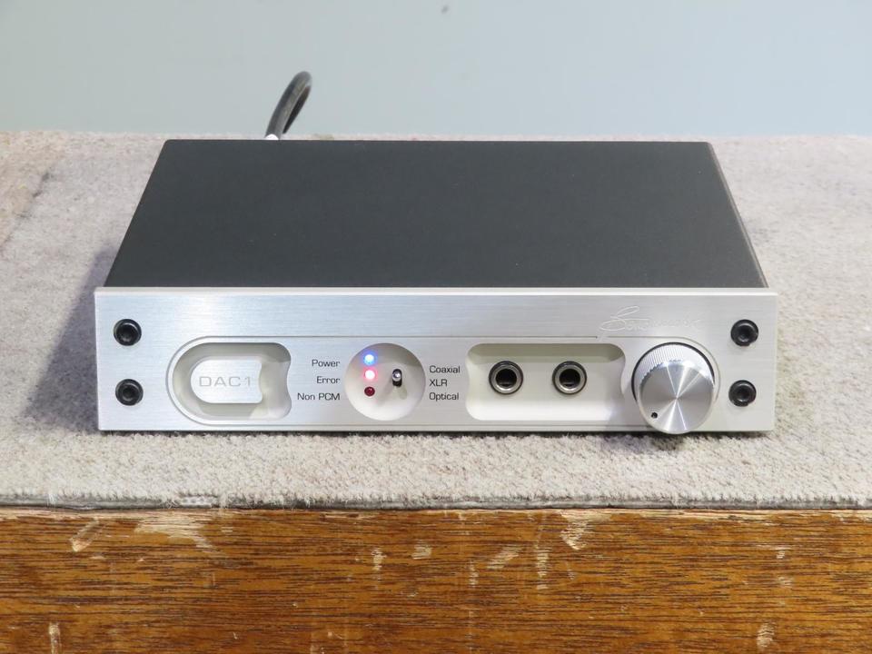 DAC1 BENCHMARK - 中古オーディオ 高価買取・販売 ハイファイ堂