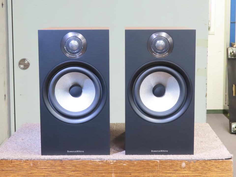 606S2 Anniversary Edition B&W - 中古オーディオ 高価買取・販売 ハイファイ堂